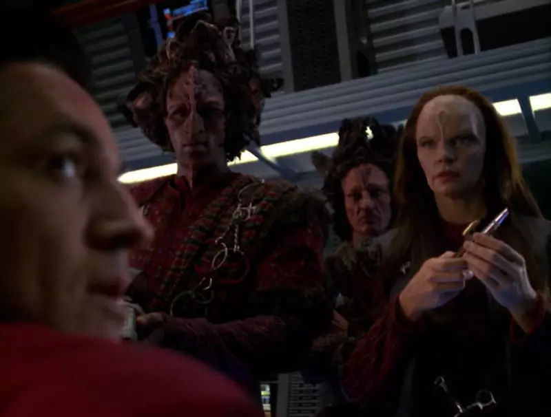 Star Trek: Voyager қайта қарауы: «Жарылған» 3031_1