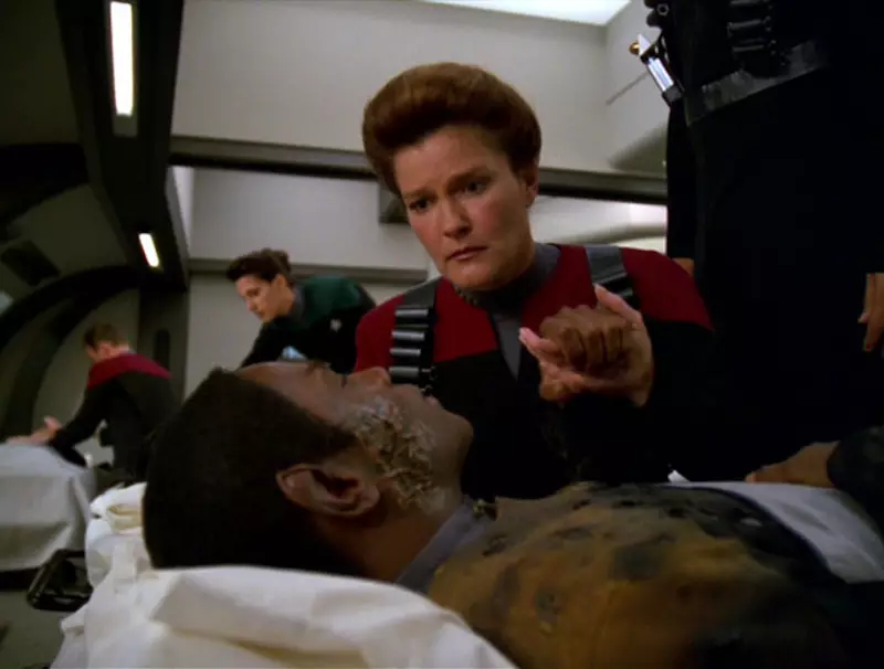 Star Trek: Voyager қайта қарауы: «Жарылған» 3031_3