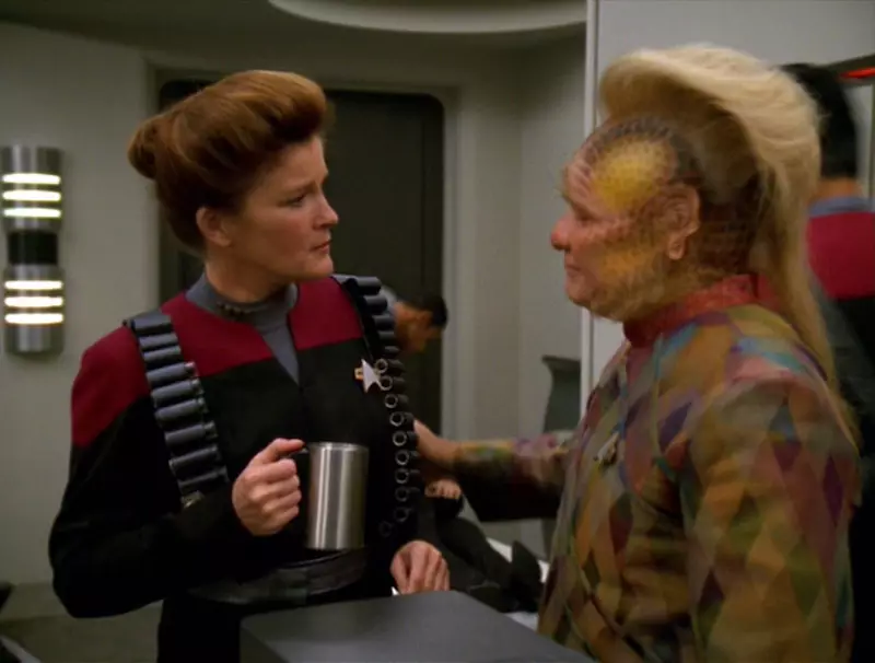 Star Trek: Voyager қайта қарауы: «Жарылған» 3031_5