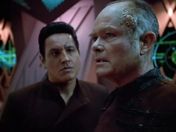 Star Trek: Voyager Rewatch: "Ọdun apaadi, Apá II"