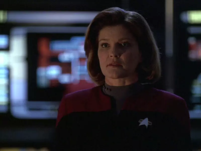 Inyenyeri Trek: Voyager Rewatch: “Ubusa”