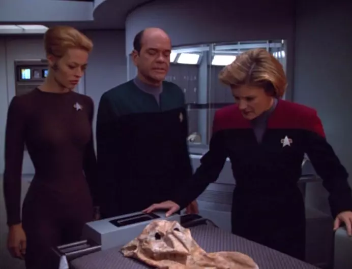 Star Trek: Voyager Rewatch: „Łowcy” 3053_1