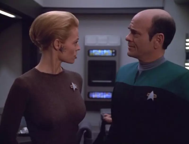 Star Trek- Voyager Rewatch- "One"