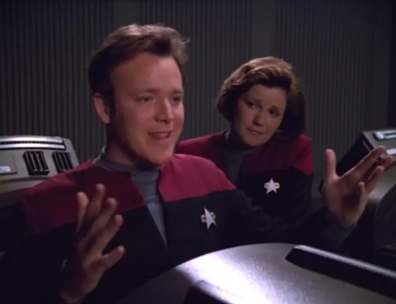 Star Trek: Voyager takroriy tomoshasi: “Bir” 3085_5