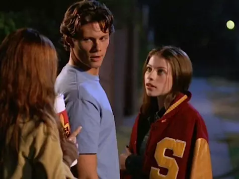 Buffy the Vampire Slayer Rewatch: Always Remember Your First 31051_5