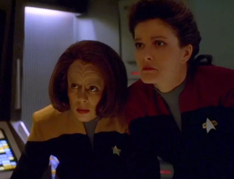 Star Trek: Voyager Rewatch: “Prej in potem” 3118_1