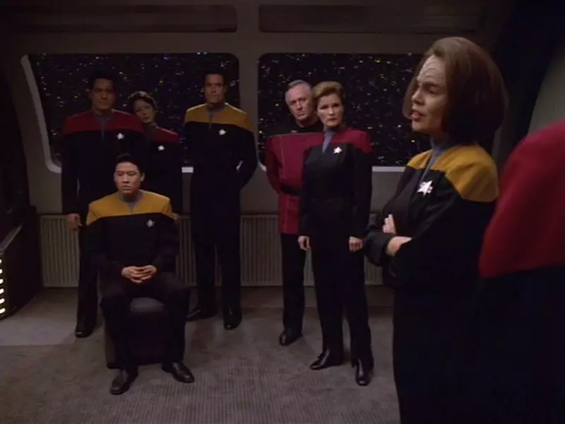 Star Trek: Voyager Rewatch: «Coda» 3151_1