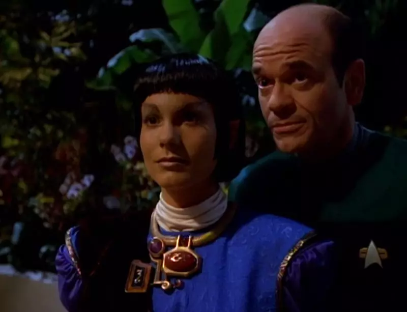 Star Trek: Voyager Rewatch: “Krvna groznica” 3156_2
