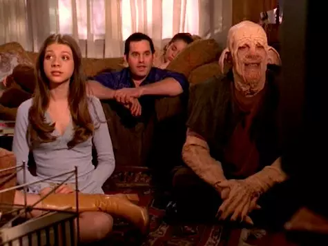 Паўторны прагляд Buffy the Vampire Slayer: «Мы не жартуем пра ежу людзей у гэтым доме!» 31762_7