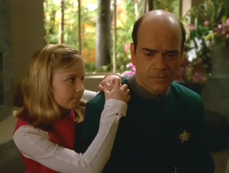 Star Trek: Voyager Rewatch: «Реальная жизнь» 3179_3