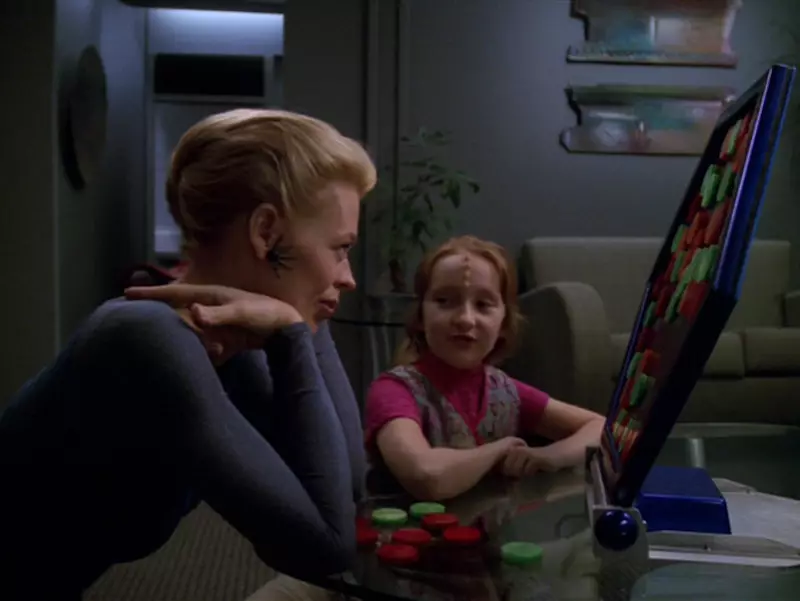 “Star Trek”: “Voyager Rewatch”: “Çäksiz regress” 3223_5