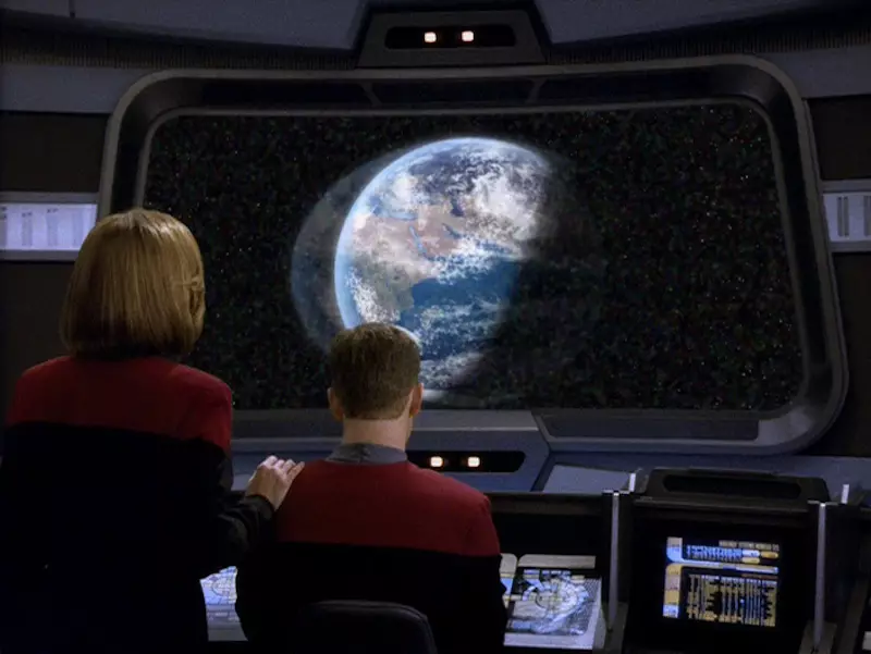 Star Trek: Voyager Rewatch: "Felicidad"