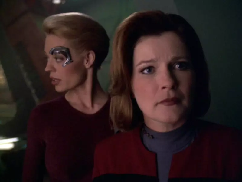 Star Trek: Voyager қайта қарауы: «Ой орталығы» 3257_1