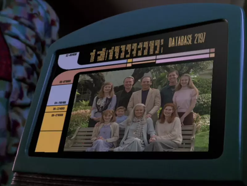 Star Trek: Voyager Rewatch: “11:59” 3266_4