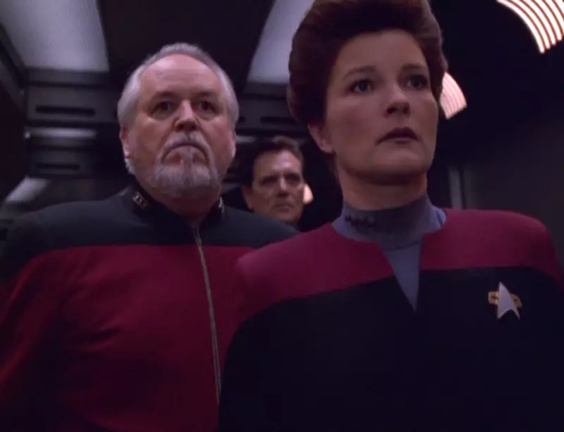 Star Trek: Voyager Rewatch: «Relativitet» 3268_2