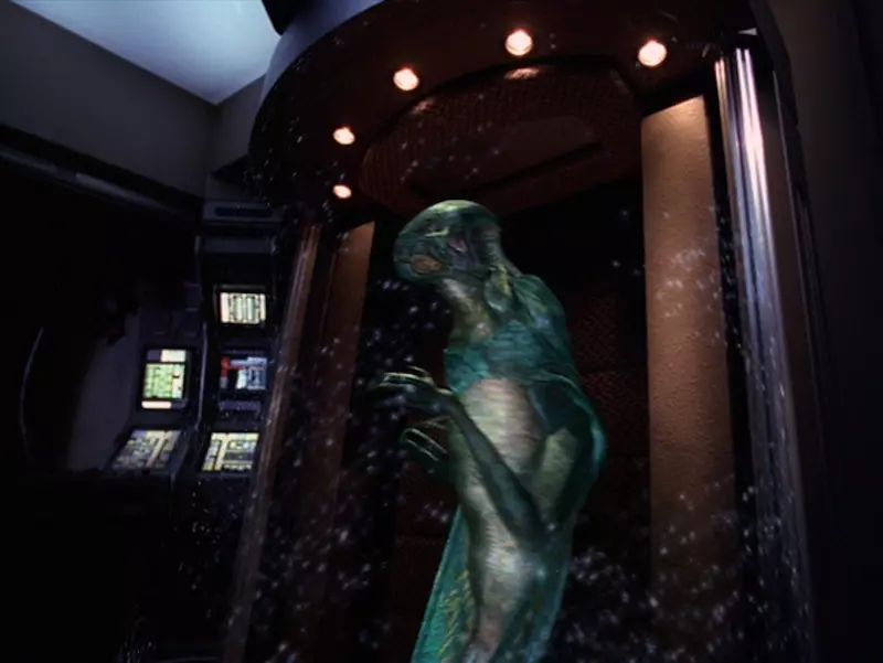 Star Trek: Voyager Rewatch: «Equinox, Part I» 3275_2