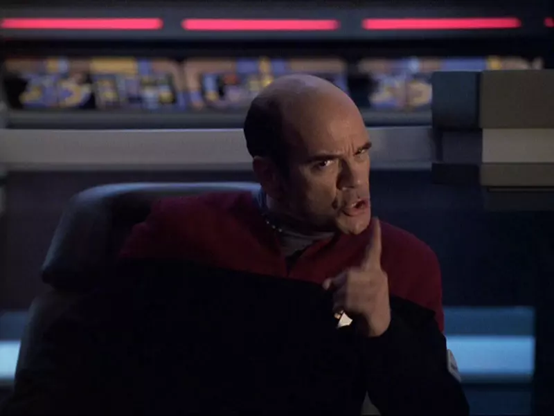 Star Trek: Voyager Rewatch: „Tinker Tenor Doctor Spy“