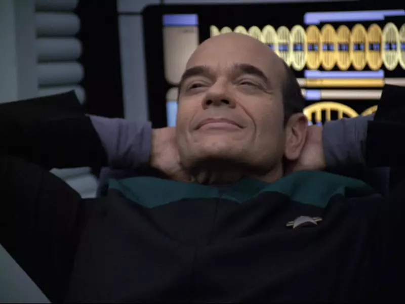 Star Trek: Voyager Rewatch: „Tinker Tenor Doctor Spy“ 3288_6