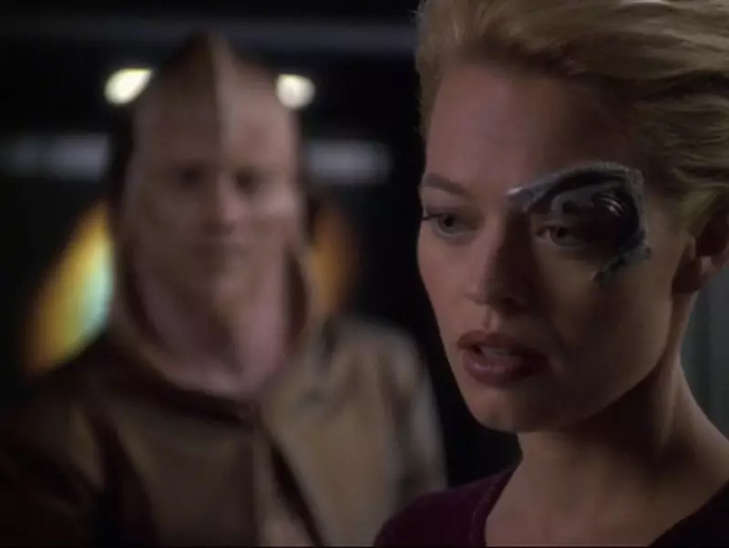Star Trek: Voyager қайта қарауы: «Айдаһардың тістері» 3299_3
