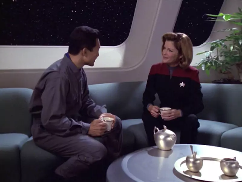 Star Trek: Voyager Rewatch: „Blink of an Eye“ 3321_3