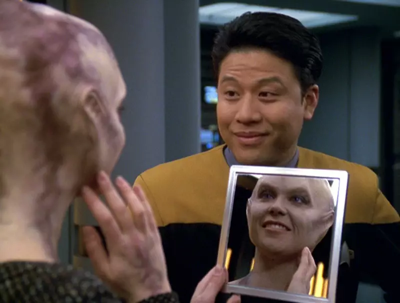 Star Trek: Voyager Rewatch: „Asche zu Asche“