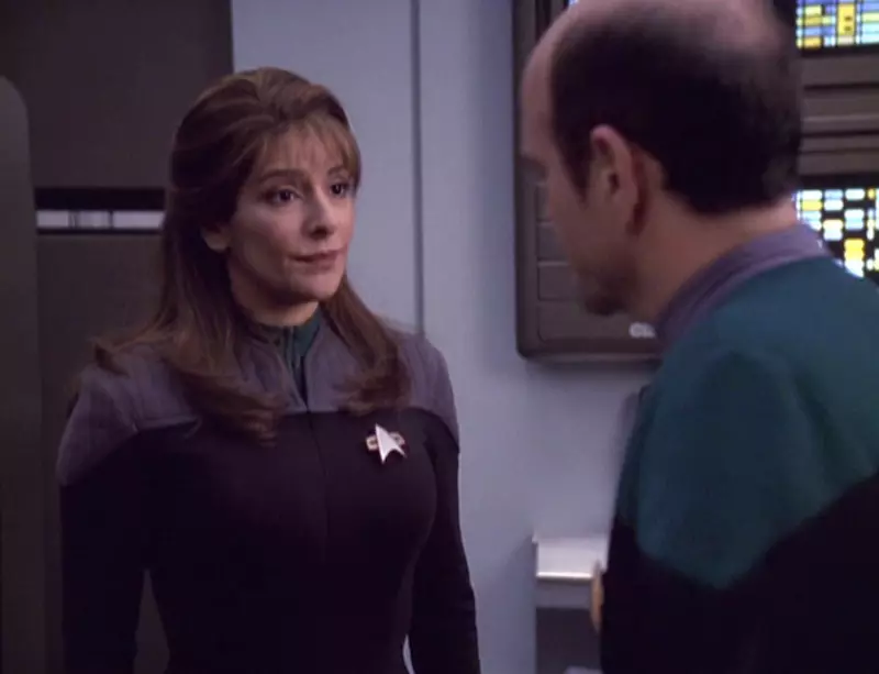 Star Trek: Voyager Rewatch: „Life Line” 3362_5