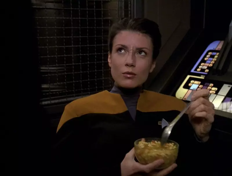 Star Trek: Voyager Rewatch: Prehľad šiestej sezóny 3371_3