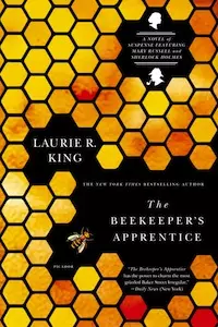 Sun Pẹlu Awọn ohun ibanilẹru titobi ju: Laurie R King's Olukọni Beekeeper