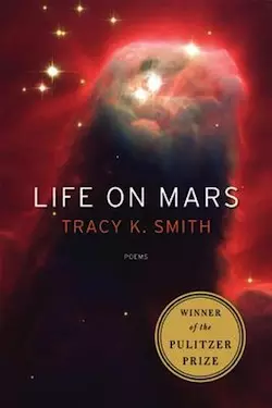 Tracy K. Smith Tshawb lub ntiaj teb dhau los ntawm paj huam hauv lub neej ntawm Mars