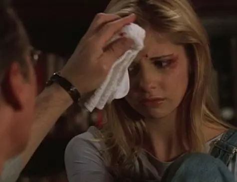 Buffy the Vampire Slayer Rewatch: Simufunikanso Mphamvu za Stinkin '? 34898_4