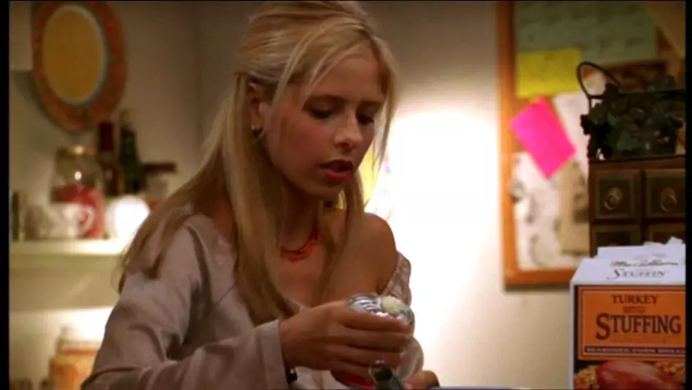 Buffy the Vampire Slayer Rewatch: You Made a Bear! 35296_2