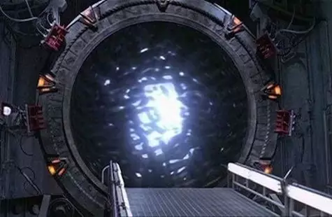 Stargate SG-1ን ለመውደድ አራት ምክንያቶች