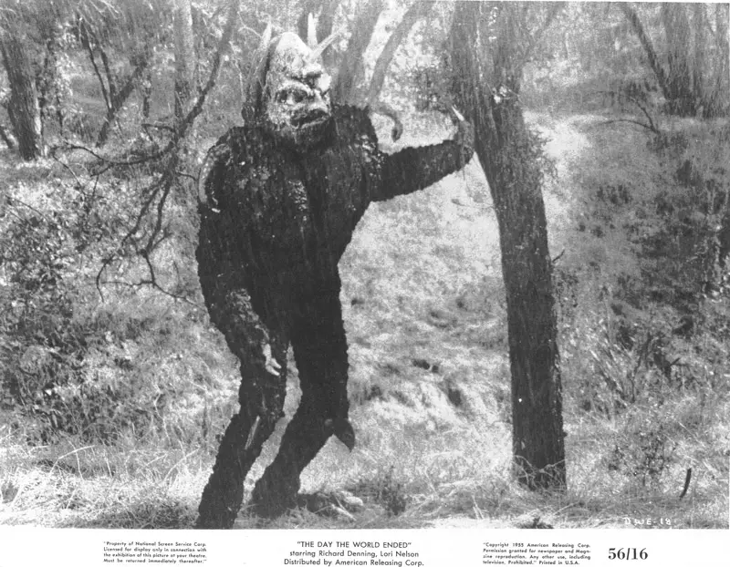 The Strange Creature of Topanga Canyon: Paul Blaisdell, His Life and Times 35561_4