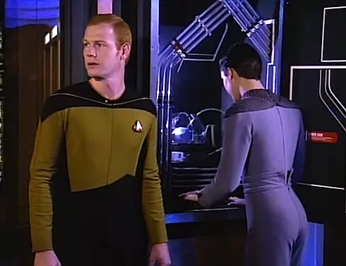 Star Trek: The Next Generation Rewatch: „Peak Performance“ 36401_4