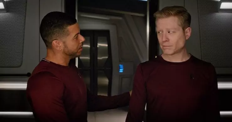 Sleeps With Monsters: Looking (Queerly) Back on Season One of Star Trek: Discovery 3719_1
