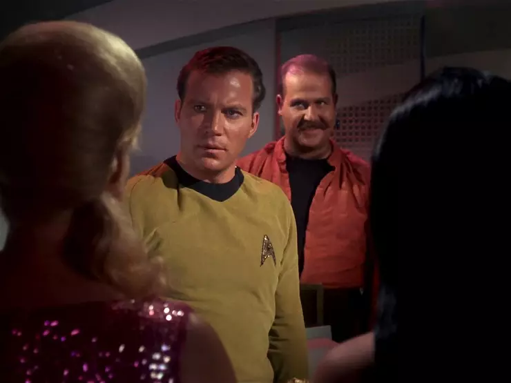 Přezkoumání původní série Star Trek: „Mudd’s Women“ 43571_1