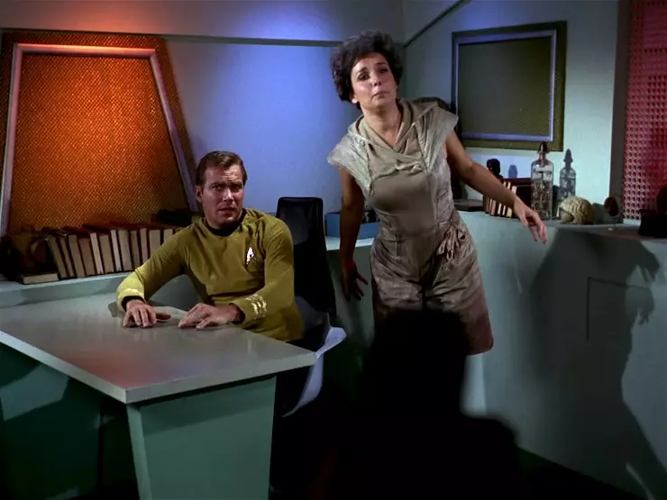 Star Trek The Original Series Rewatch: “The Man Trap” 43573_15