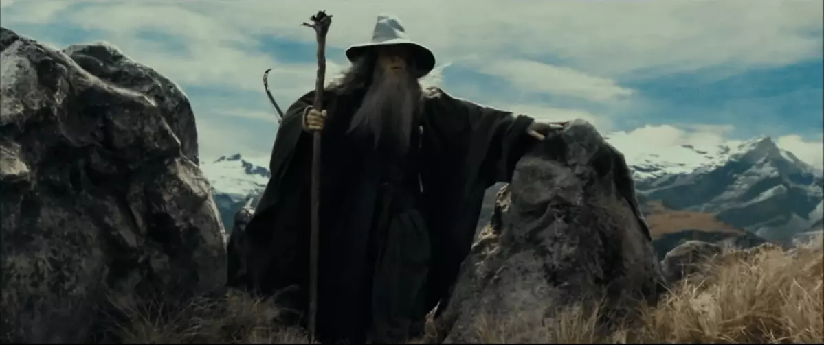 Gandalf ကို တေးဂီတတွင် သရုပ်ဆောင်ပါစေ၊ သင်သည် သူရဲဘောကြောင်သူများ
