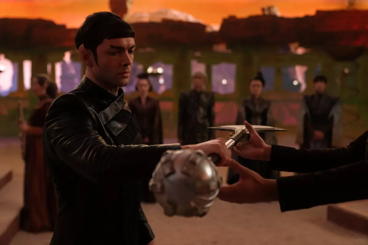 "Hijinks යනු වඩාත්ම තාර්කික ක්‍රියා මාර්ගයයි" - Star Trek: Strange New Worlds: "Spock Amok"