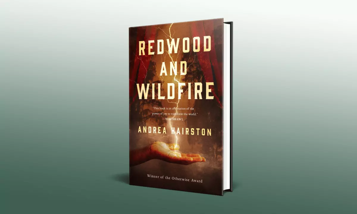 សូមអានជំពូកទី 1 នៃ Redwood និង Wildfire របស់ Andrea Hairston
