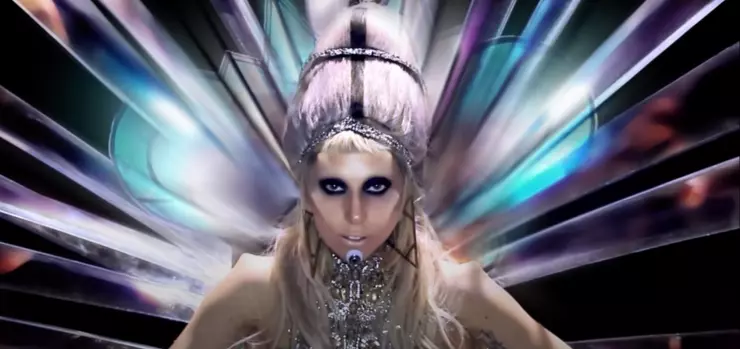 Queer Hopepunk Canon ဖန်တီးခြင်း- Lady Gaga၊ Janelle Monae၊ Lil Nas X နှင့် Joyful Queer Futurism ၏ အမြင်အာရုံ 5941_1