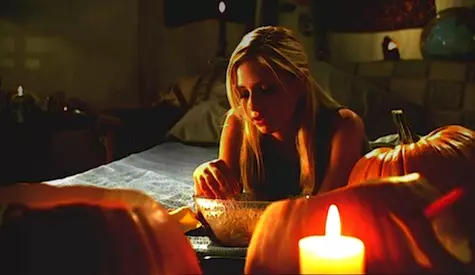 Buffy the Vampire Slayer Toe matamata: Little Red Riding Slayer 63552_1