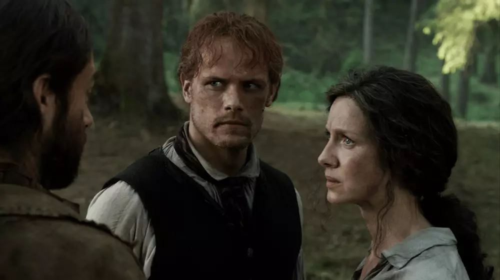 Finale Séasúr Outlander: Cé hiad na “Fir Worth” i Séasúr 4?