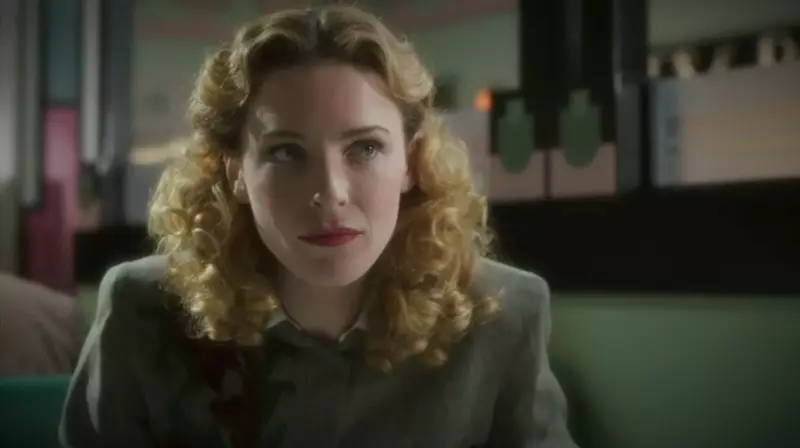 Pericolul subestimării femeilor din jurul tău. Agent Carter: „Tavanul de fier” 68822_1