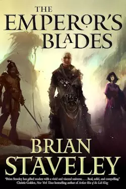 Kurik û pêlîstokên wî: The Emperor's Blades ji hêla Brian Staveley ve