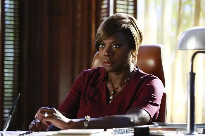 Viola Davis dia miomana hilalao an'i Amanda Waller an'ny Squad