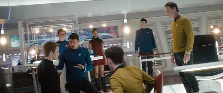 „Star Trek“ originalus serialas Pakartotinis peržiūra: „Star Trek“ (2009 m.) 7314_17