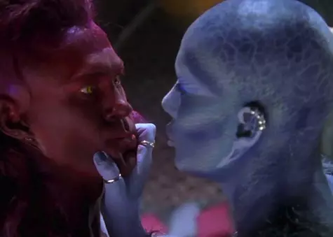 Farscape Rewatch: “Ta stara crna magija” 73162_1