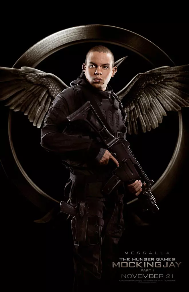 Kus on Katniss viimastel Mockingjay Rebel plakatitel? 73873_5