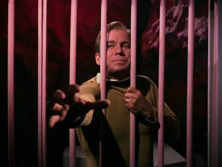 Star Trek, seria originală Revizionare: „Jucătorii din Triskelion” 7445_16